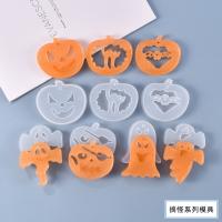 China DIY Crystal Dropper Mold Funny Halloween Pendant Series Pumpkin Ghost Hanging Silicone Mold for sale