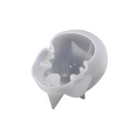 China DIY Crystal Dropper Candle Plaster Mold, Buck Tooth Skull Ornament, Table Decoration Silicone Mold for sale