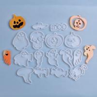 China Halloween Hanging Pendant Dropper Mold Skull Pumpkin Ghost Spider Witch Owl Silicone Grinder for sale