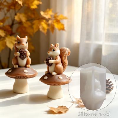 China Circular Rotating Striped Candle Silicone Mold DIY Aromatherapy Candle Gypsum Fragrance Stone Pendant Dropping Mold for sale