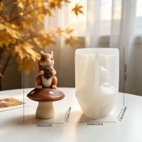 China Circular Rotating Striped Candle Silicone Mold DIY Aromatherapy Candle Gypsum Fragrance Stone Pendant Dropping Mold for sale