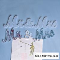 China DIY Crystal Dropper Mold With The English Letters MR?&? Mr. MRS Signs Up To Decorate The Silicone Mold for sale