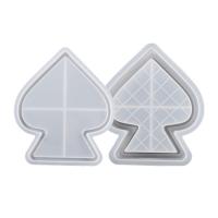 China DIY Silicone Spade A Storage Box Mold Spade Heart Chessboard Pattern Heart Jewelry Storage Grinding Tool for sale