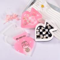 China DIY Silicone Spade A Storage Box Mold Spade Heart Chessboard Pattern Heart Jewelry Storage Grinding Tool for sale