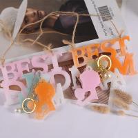 China DIY Dropper Resin Hanging Mill Father's And Mother's Day Gift Hanging Tag Parent-child Keychain Silicone Mold for sale