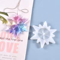 China DIY Crystal Dropper Mold High Mirror Snowflake Pendant Jewelry Silicone Mold Spot Wholesale for sale