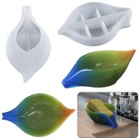China DIY Crystal Dropping Gel Soap Drain Box Mold Drain Leaf Soap Storage Box Silicone Mold for sale