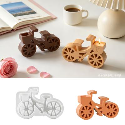 China DIY Crystal Resin Mold Trio Of Small Chicks And Fish Pendant Hanging Ornaments Silicone Molds Wholesale In Stock for sale