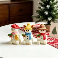 China 3D 3D Christmas Snowman Aromatherapy Candle Silicone Mold DIY Holly Gingerbread Man With Hat Snowman Gypsum Mold for sale