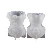 China Crystal Drip Glue 3D Dog Mold Cartoon Animal Mirror Laifu Golden Retriever Dog Gypsum Candle Silicone Mold for sale