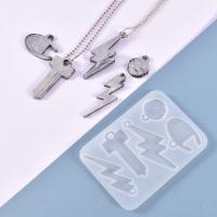 China DIY Crystal Dropping Pendant Mold Astronaut Lightning Key Pendant Jewelry Silicone Mold for sale