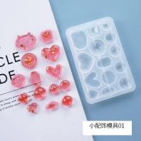 China DIY Crystal Drop Adhesive Hanging Pendant Mold, Cute Pendant Accessories, Earrings, Mirror Silicone Mold Wholesale for sale