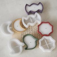 China DIY Crystal Drip Glue Halloween Ghost Spider Web Moon Candy Storage Tray Gypsum Candle Cup Silicone Mold for sale