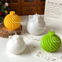 China Cross Border New Christmas Style Spiral Diagonal Spherical Candle Mold DIY Aromatherapy Gypsum Silicone Mold for sale
