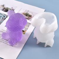 China DIY Crystal Dropping Gel Diamond Bear Mold Cute 3D Diamond Bear Cartoon Gypsum Silicone Mold for sale