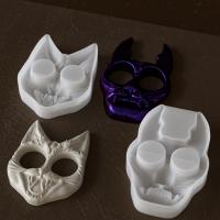 China Halloween DIY Alien Devil Cat Head Tiger Head Outdoor Self Defense Hand Chain Keychain Silicone Mold for sale