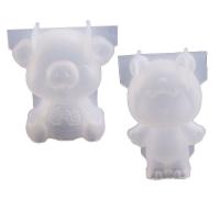 China Drip Glue Mold Mirror Three-dimensional Safe Pig Mold DIY Doll Pig Mold Silicone Mold for sale