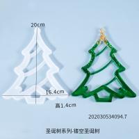 China DIY Crystal Dropping Mold Christmas Series Hanging Bell Moon Christmas Theme Silicone Mold for sale