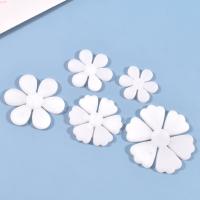 China DIY Crystal Drop Glue Small Flower Mold Petal Earrings Earrings Hanging Pendant Jewelry Flower Silicone Mold for sale