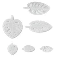 China INS-style Leaf-shaped Cup Coaster Silicone Mold DIY Aromatic Resin Turtle Back Leaf Hollow Desktop Drip Mold for sale