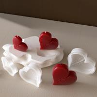 China Halloween Resin Mirror Decoration Ornament Injured Heart Dropper Glue Mold DIY Love Candle Silicone Mold for sale