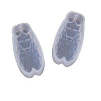 China DIY Crystal Dropping Gel Mold Cicada Silicone Mold Small Accessories Decorative Ornament Cicada Silicone Mold for sale