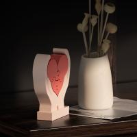 China Crystal Drip Glue Hands Holding Heart Puzzle DIY Candle Gypsum Valentine's Day Stage Silicone Mold Wholesale for sale