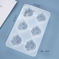 China DIY Crystal Dropping Gel Mold Love Cat Claw Mold Cartoon Cat Bear Paw Cake Mirror Silicone Mold for sale