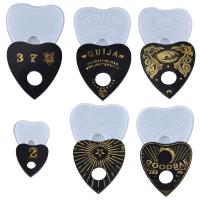 China DIY Crystal Dropper Mold Homemade Tarot Card Game Heart-shaped Pointer Silicone Mold Manufacturer In Stock for sale