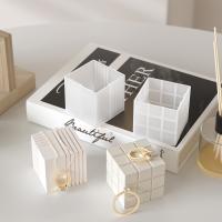 China Cube Vertical Grid Aromatherapy Candle Stand Silicone Mold Cube Cube Gypsum Mold for sale