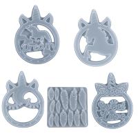 China DIY Crystal Resin Unicorn Hanging Wind Chime Ornament Silicone Mold Wholesale In Stock for sale