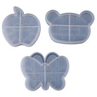 China DIY Drop Gel Storage Box Mold Multi Grid Ring Earring Necklace Storage Bear Butterfly Silicone Mold for sale