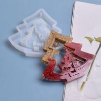 China DIY Crystal Dropping Glue Mold Christmas Tree Room Hanging Decoration Creative Handmade Silicone Mold for sale