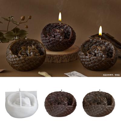 China Aromatherapy Gypsum Dinosaur Egg Baby Candle Silicone Mold DIY Cracked Shell Dinosaur Cub Candle Mold for sale