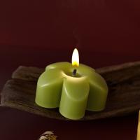 China Flower Aromatherapy Candle Decoration Silicone Mold DIY Candle Jewelry Resin Dropping Mold Wholesale for sale