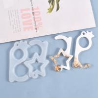 China DIY Crystal Epoxy Non-contact Hook Mold, Star Crown Key Pendant, Silicone Mold for sale