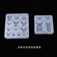 China DIY Crystal Epoxy Mold, Small Mouse And Bear Pendant, Full-plate Wax Seal Silicone Mold for sale