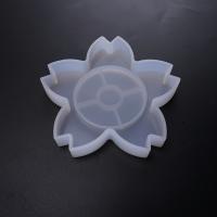 China Epoxy Mold, DIY Jewelry, High-gloss Mirror Heart-shaped Cherry Blossom Coaster, Table Decoration, Silicone Mold, Cake Mold for sale
