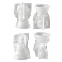 China Silicone Mold For Christmas Little Angel, DIY Aroma Candle Plaster Mold Featuring A Hugging, Praying Angel With A Heart for sale
