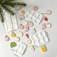 China DIY Christmas Pendant Silicone Mold Christmas Socks Elk Sweater Hanging Tag Aromatherapy Gypsum Sheet Mold for sale