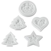China DIY Drip Glue Aromatherapy Gypsum Christmas Tree Round Love Pentagram Elk Hanging Silicone Mold for sale