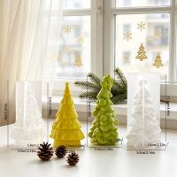 China New Squirrel Hat Christmas Tree Silicone Mold DIY Christmas Aromatherapy Candle Ornament Gypsum Mold for sale