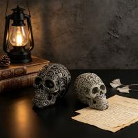 China Retro Carved Skull Silicone Mold Aromatherapy Candle Halloween Three-dimensional Pattern Skull Mold for sale
