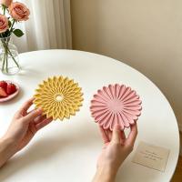 China Cross Border Ins Style Daisy Snowflake Mandala Patterned Coaster Storage Base Gypsum Silicone Mold for sale