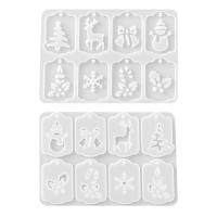 China Christmas Hollow Hanging Tag Silicone Mold, Reindeer Snowflake Christmas Tree Drip Glue Keychain Aromatherapy Sheet Mold for sale