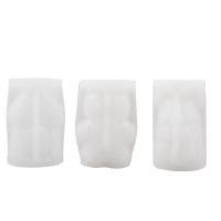 China Christmas Gingerbread Man Deer House Aromatherapy Candle Silicone Mold DIY Gypsum Dropping Pendant Mold for sale
