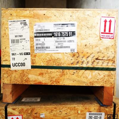 China Atlas Copco Original Genuine OIS J 50 Air End 1616757591 for GA15 GA18 GA22 for sale