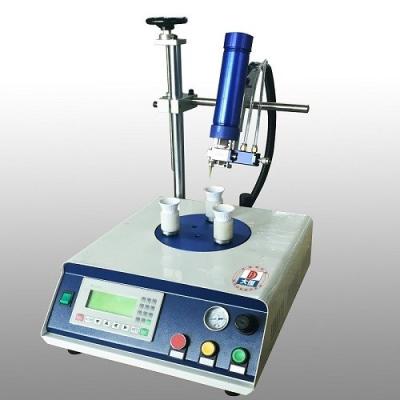 China Air Pressure Input 0.4-0.7mpa Desktop Gluing Dispenser for LED Bulb Lamp QPD-300 for sale
