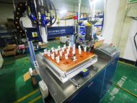 China Semiautomatic 25L Tank Volume Ab Glue Silicone Dispenser for Industrial for sale
