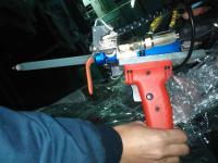 China Semiautomatic Manual Glue Resin Mixing Machine with Hand Held Gun and High Precision for sale